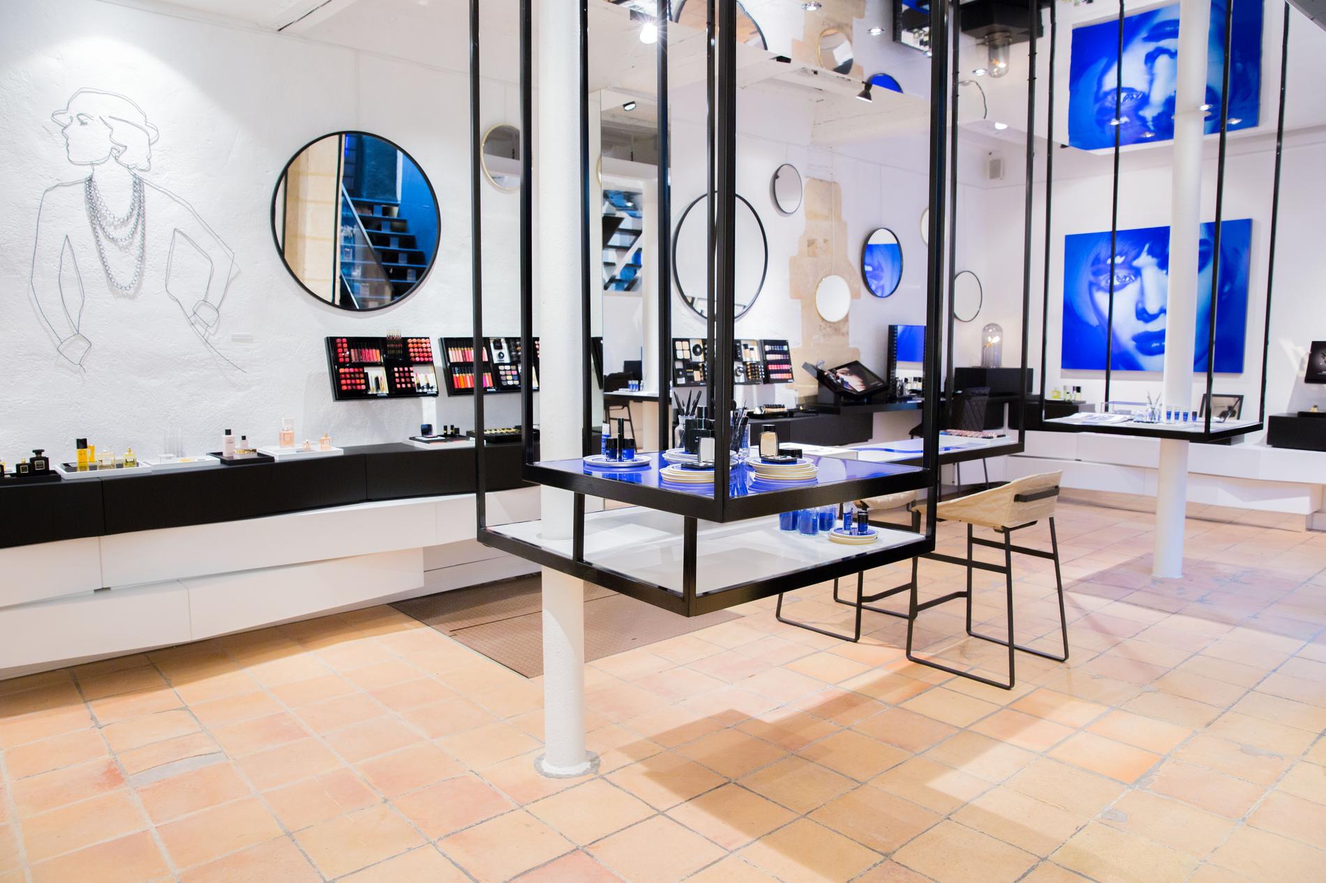 Chanel ouvre sa première boutique beauté à Paris - Madame Figaro
