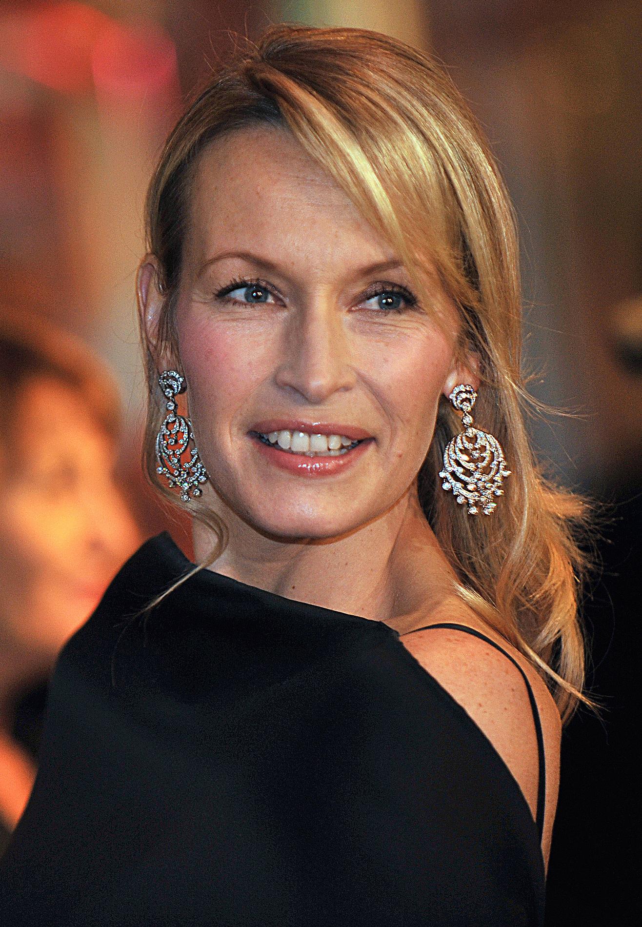 Estelle Lefébure - Madame Figaro