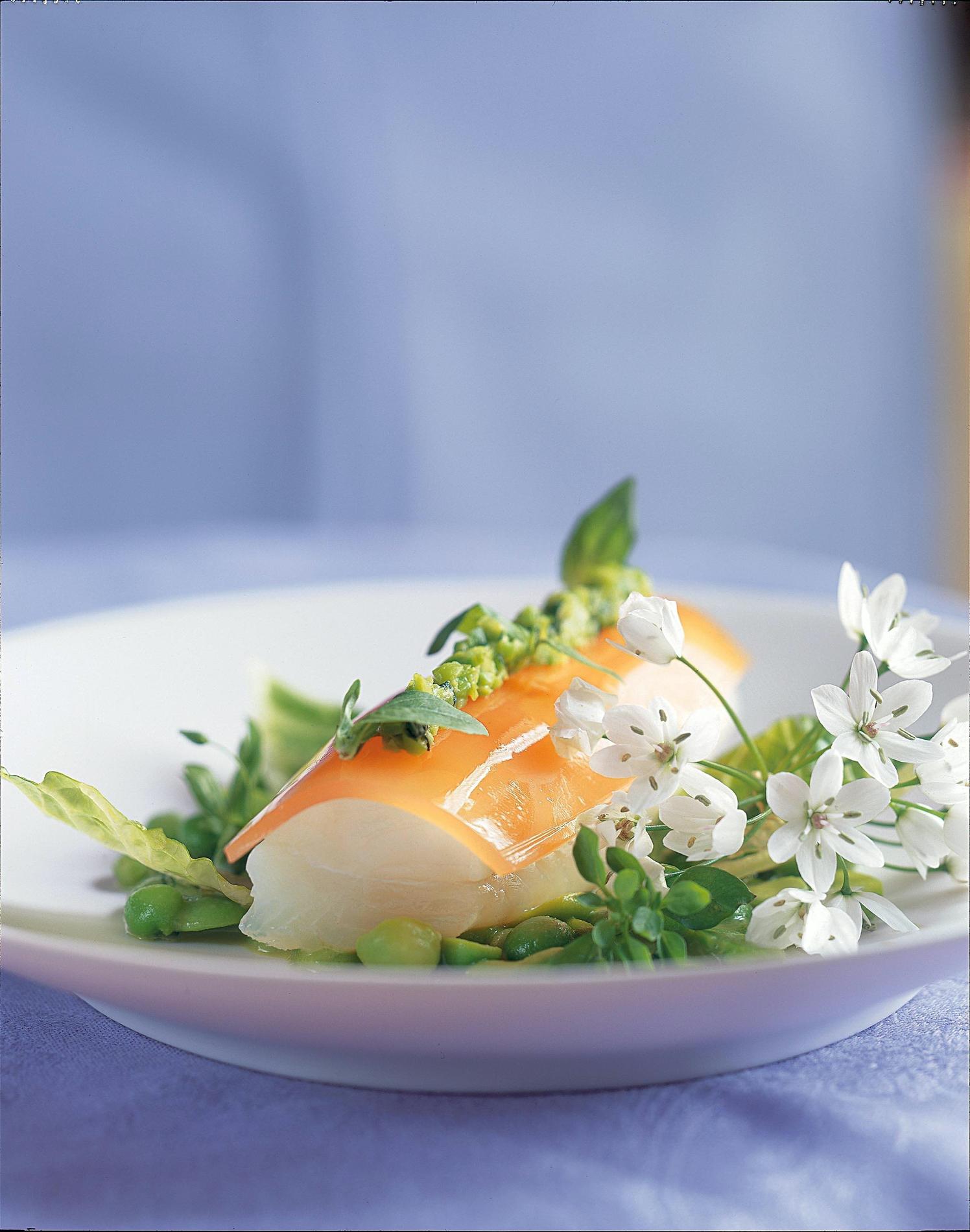 Recette filets de saint-pierre petits pois et fèves - Cuisine / Madame ...