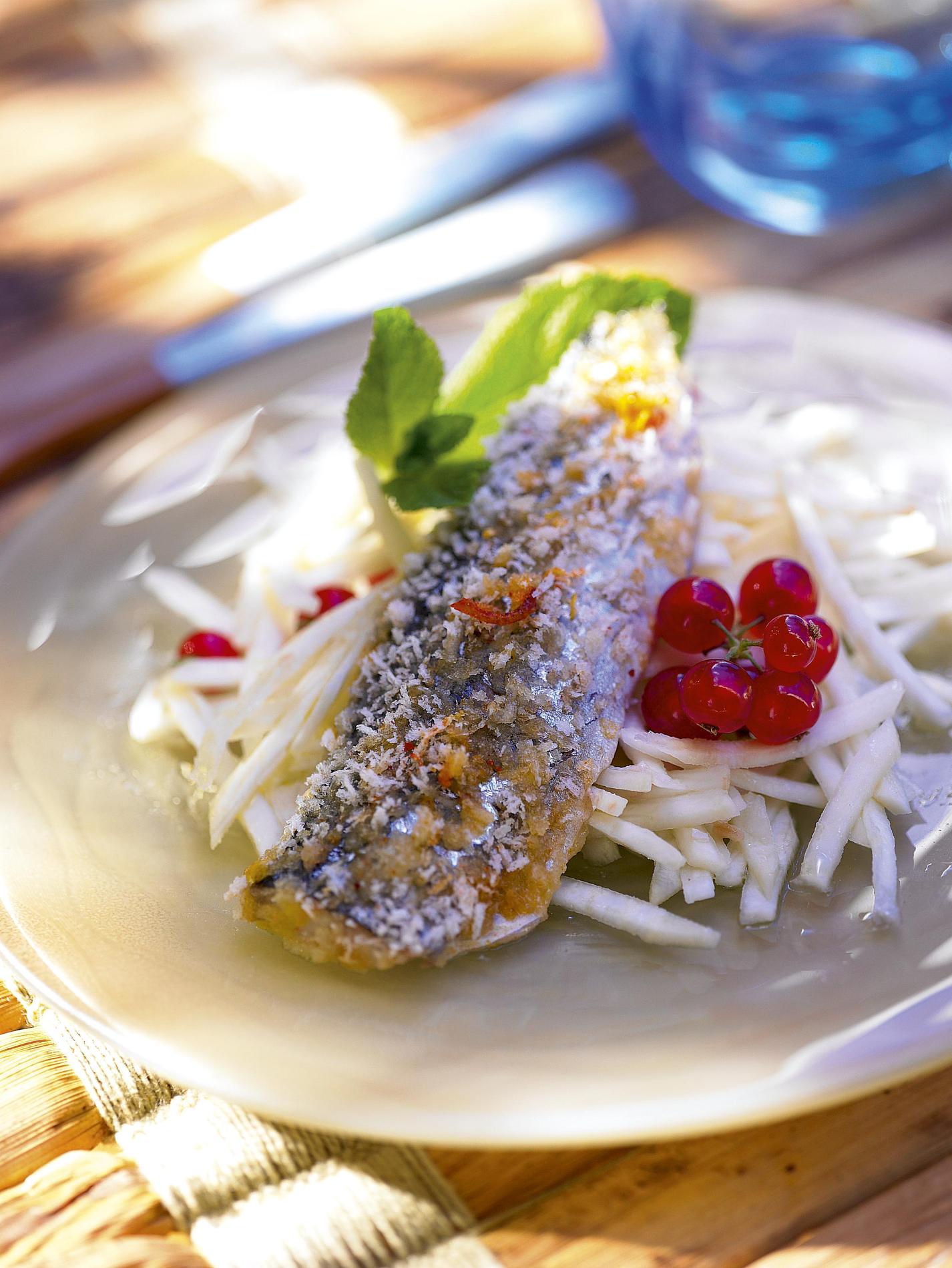 Recette maquereaux croustillants aux groseilles - Cuisine / Madame Figaro