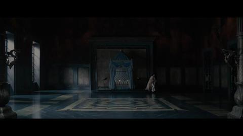 L'HOMME QUI RIT Bande-annonce - YouTube