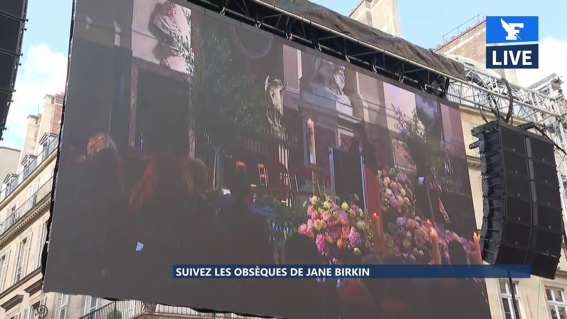 Obsèques de Jane Birkin: «Je me retrouve orpheline», pleure Charlotte ...