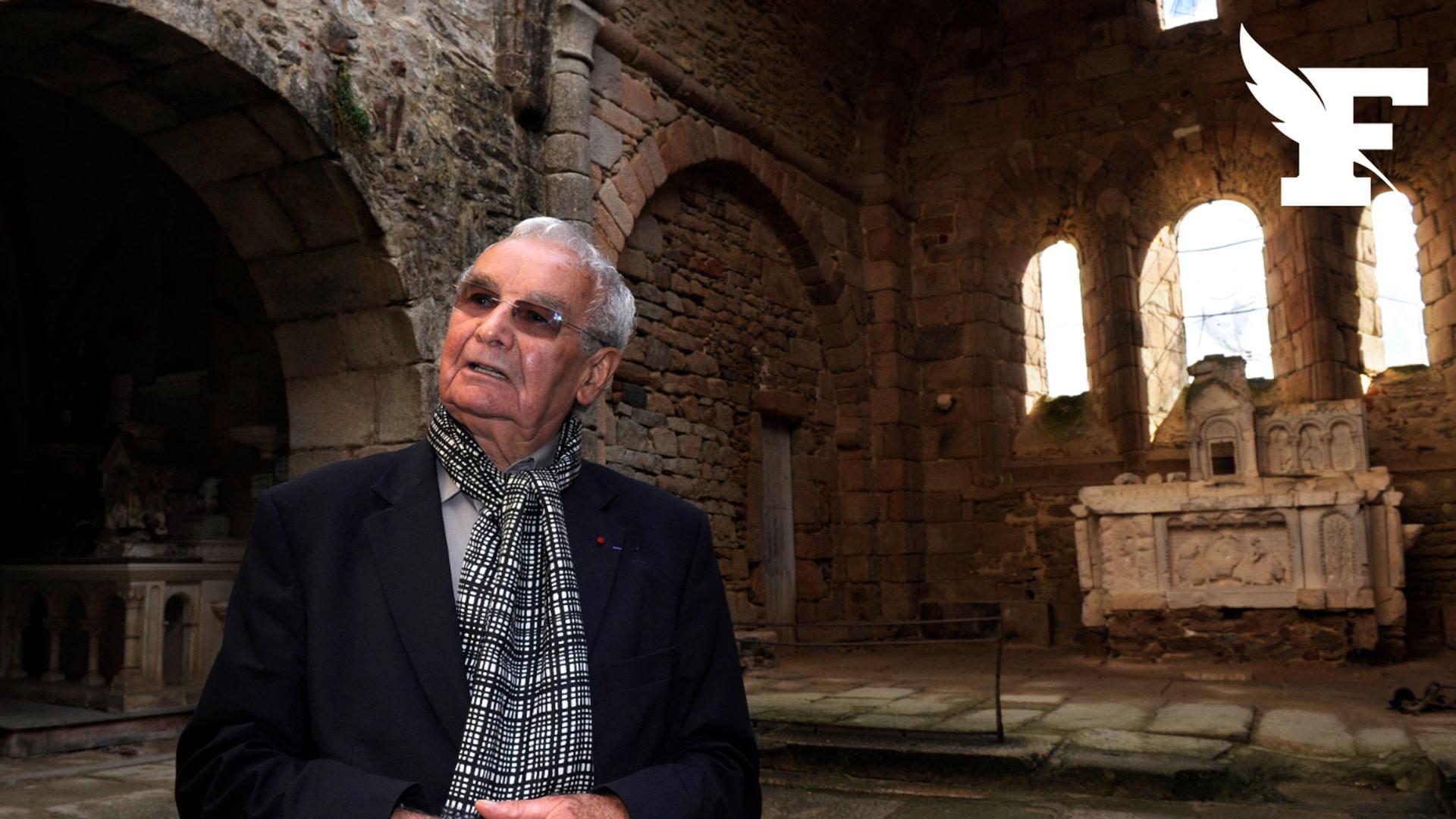 Robert Hébras, dernier rescapé du massacre d’Oradour-sur-Glane, est ...