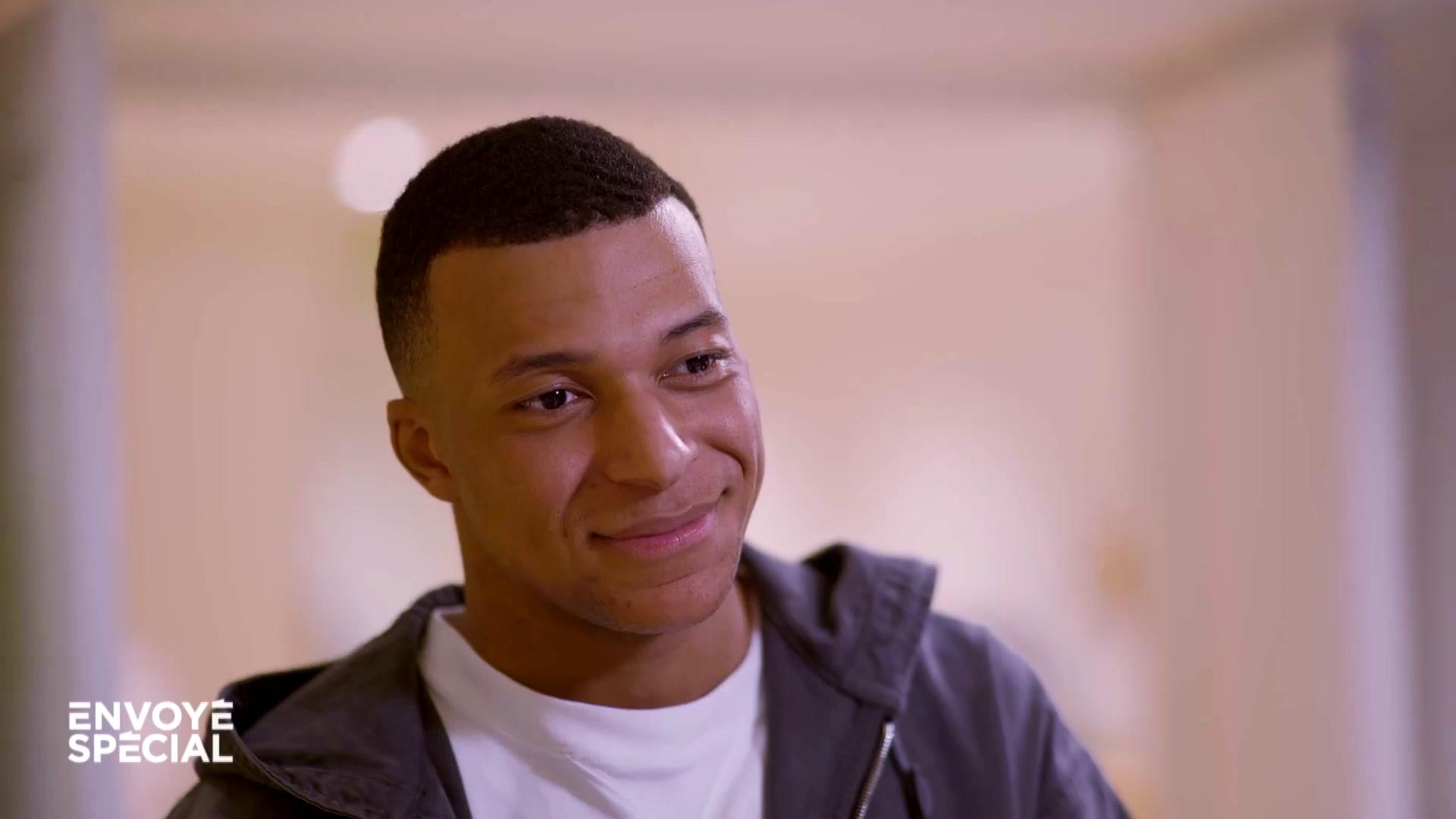 Kylian Mbappé se dévoile face à Élise Lucet dans Envoyé Spécial