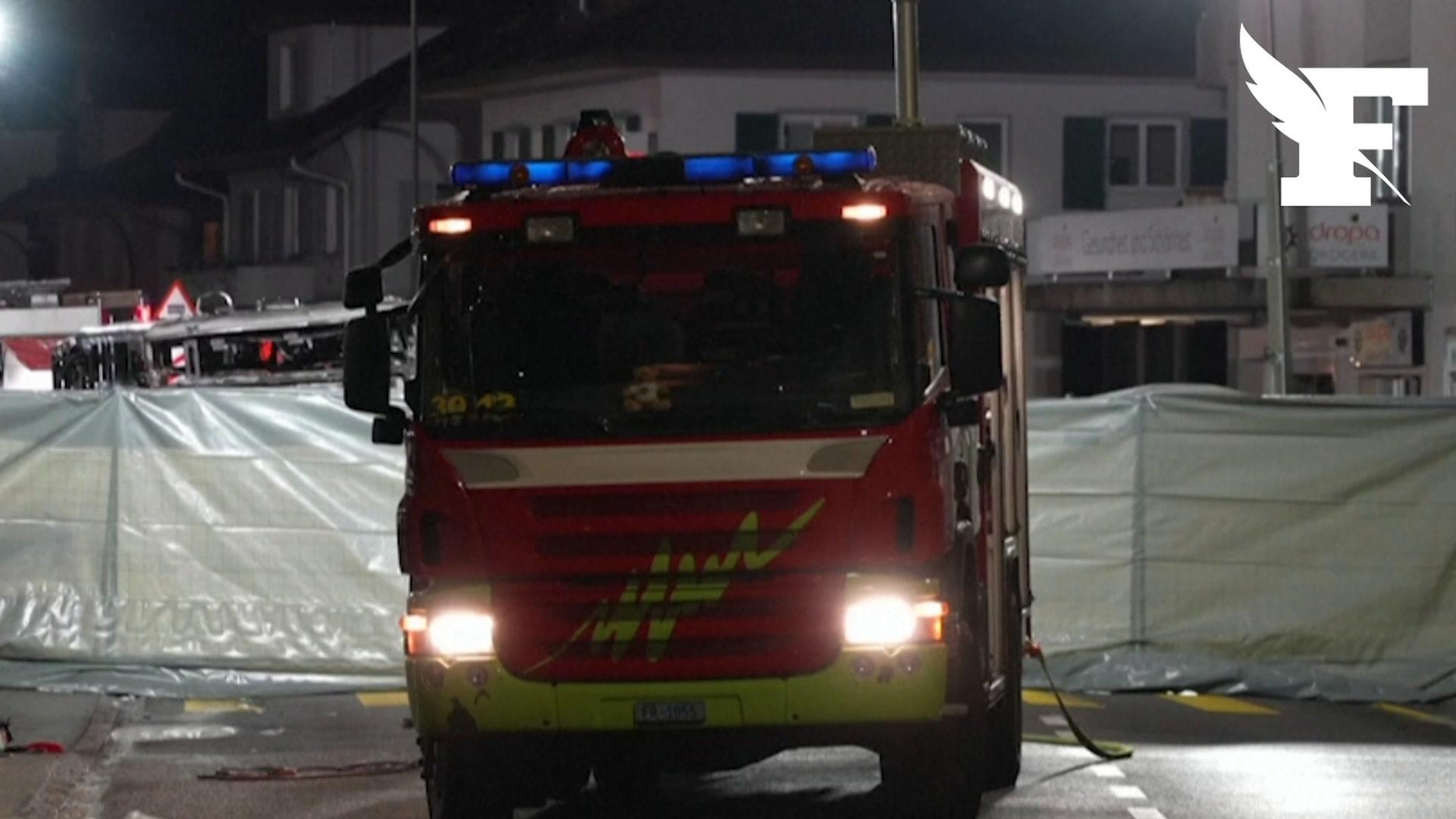 Suisse: les images du site où un bus a brûlé, faisant au moins six morts