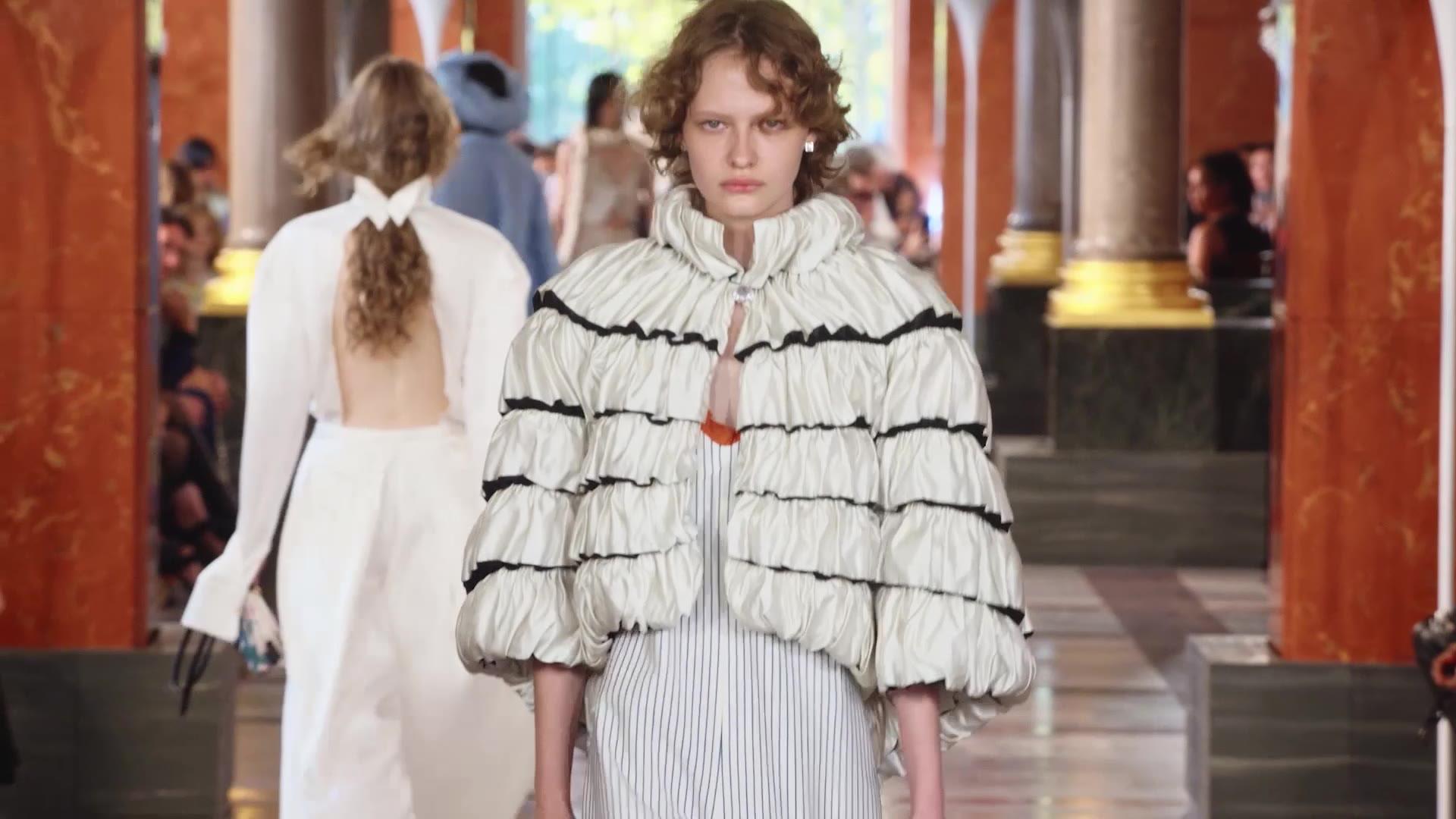 Louis Vuitton : le défilé prêt-à-porter printemps-été 2026