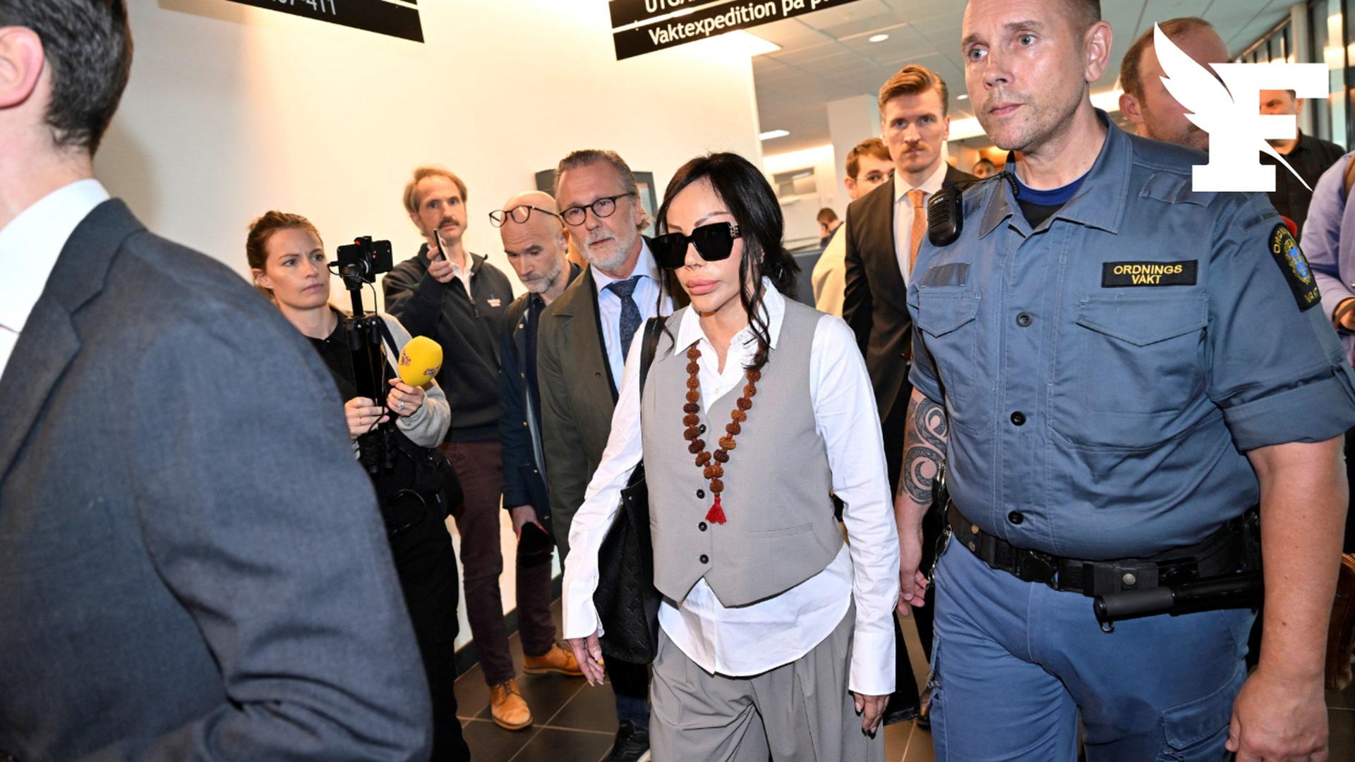 Suède : l'ancienne strip-teaseuse et «reine des ordures» Bella Nilsson ...