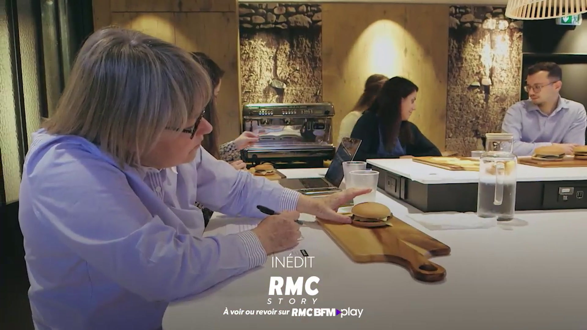 Inside McDo : un an dans le restaurant n°1 en France