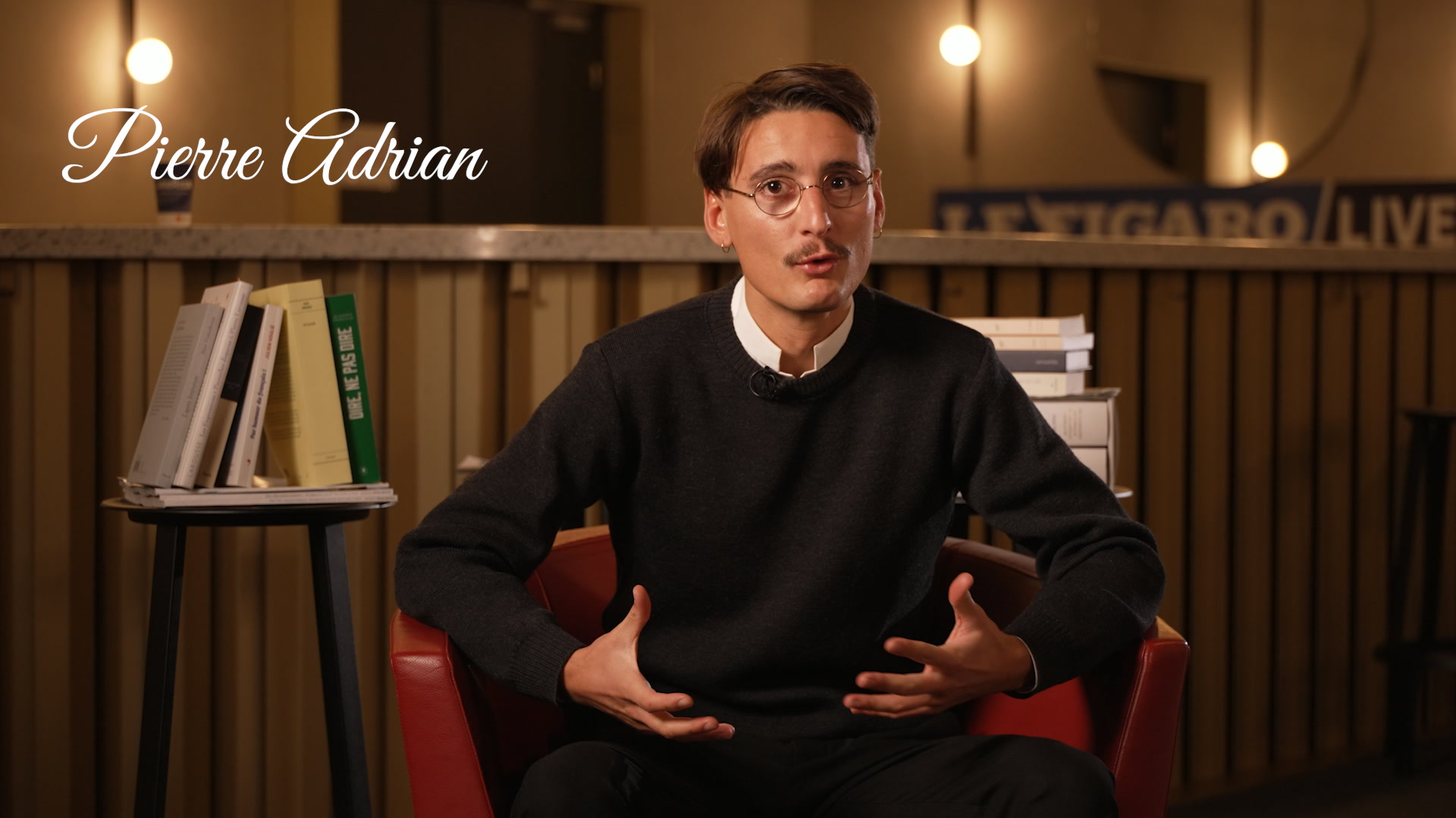 Pierre Adrian: «Je suis tiraillé entre le vouvoiement et le tutoiement»