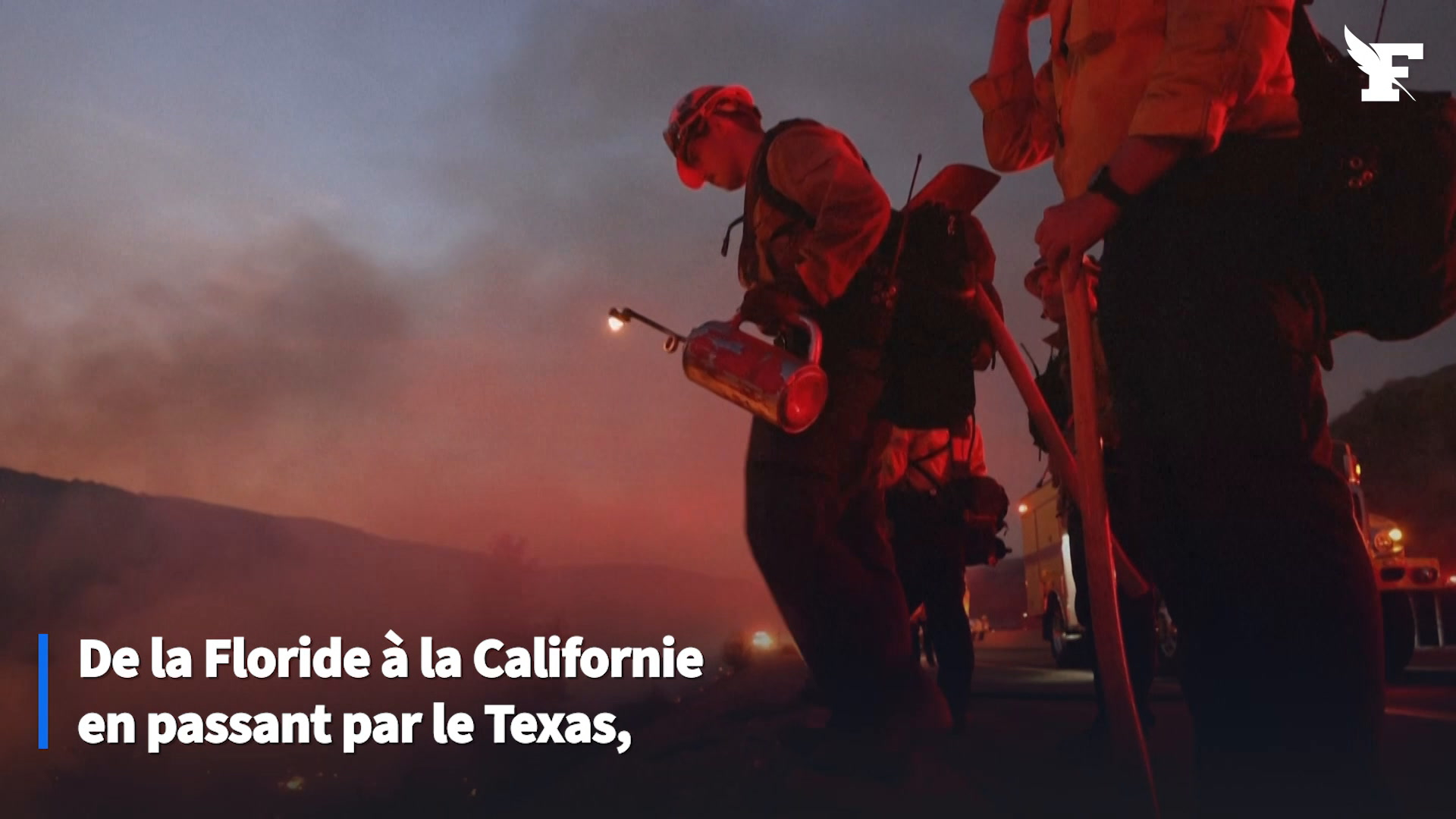 États Unis Les Pompiers Continuent De Lutter Contre Les Incendies En