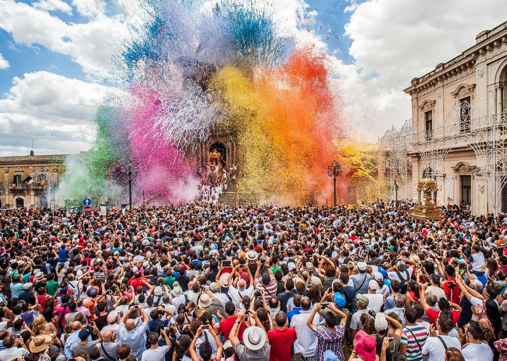 Sicile : cette foi qui chavire les foules