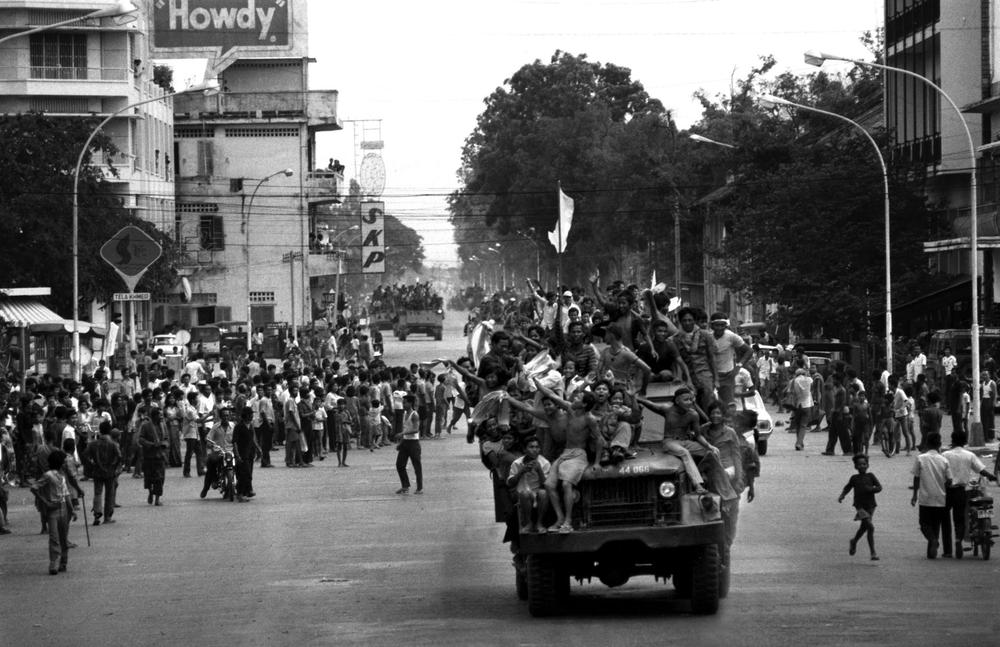 Avril rouge en Indochine