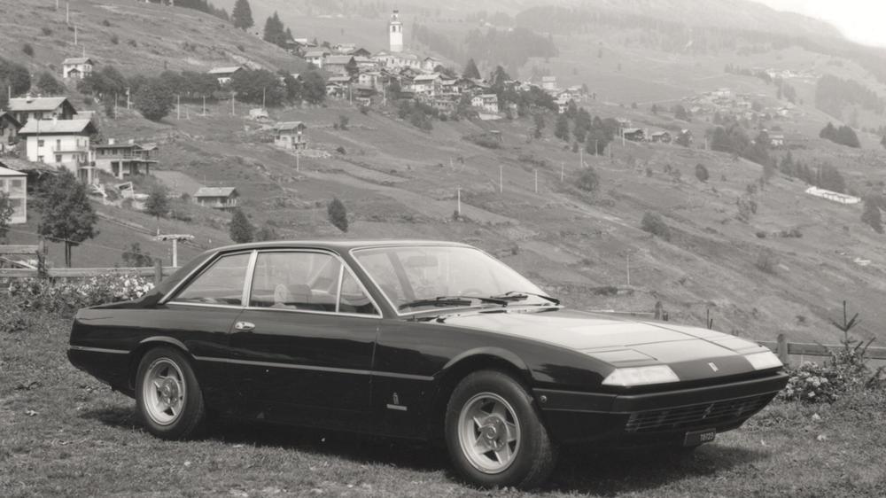La grande aventure des Ferrari 12 cylindres 2 + 2