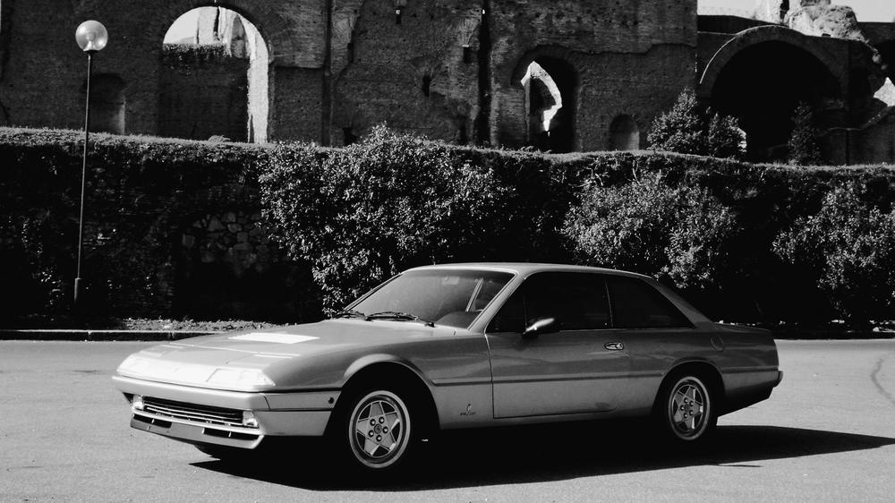 La grande aventure des Ferrari 12 cylindres 2 + 2