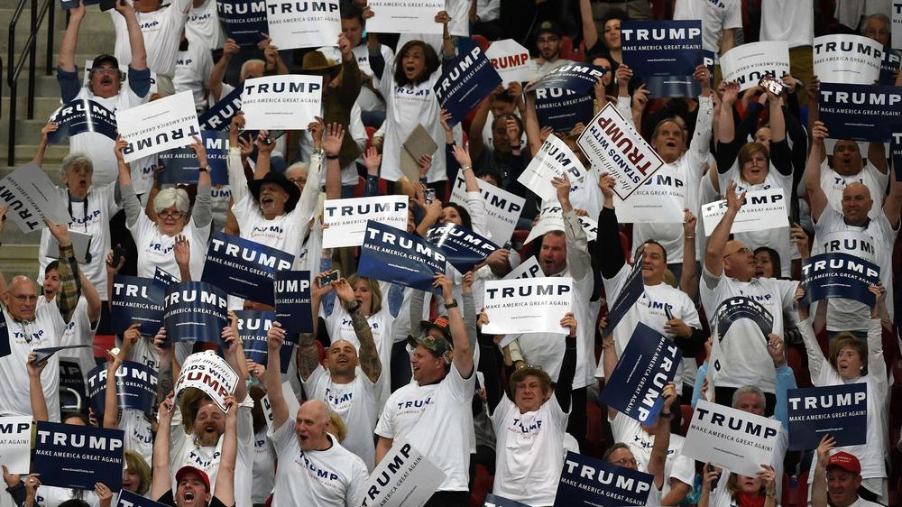 En immersion avec les fans de Donald Trump