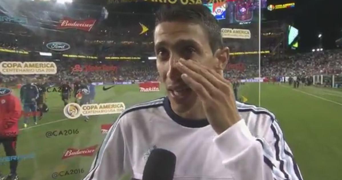 Touché par le décès de sa grand-mère, Angel Di Maria fond en larmes