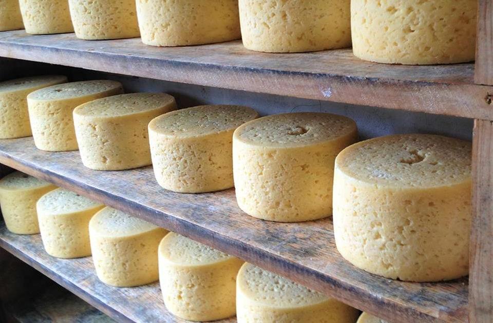 Le premier fromage fait à Paris