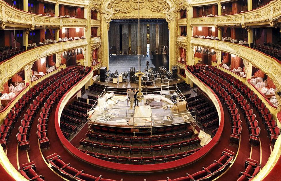 Cinq choses à savoir sur la réouverture de l'Opéra Comique