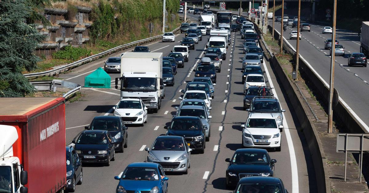 Plus de 700 kilomètres de bouchons sur les routes françaises