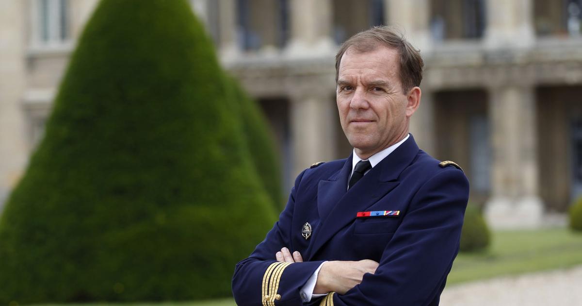 Amiral Loïc Finaz : «La France compte des milliers de héros du quotidien»