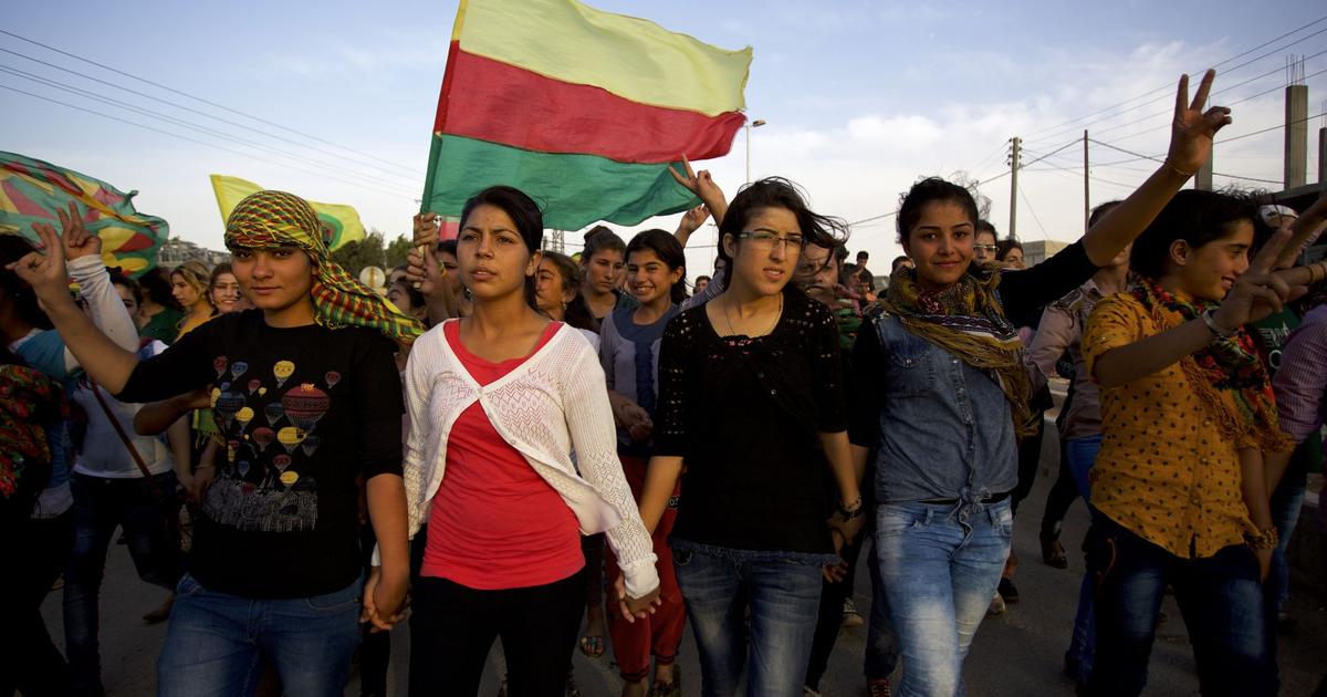 Plongée au Rojava, le pays sans État des Kurdes de Syrie