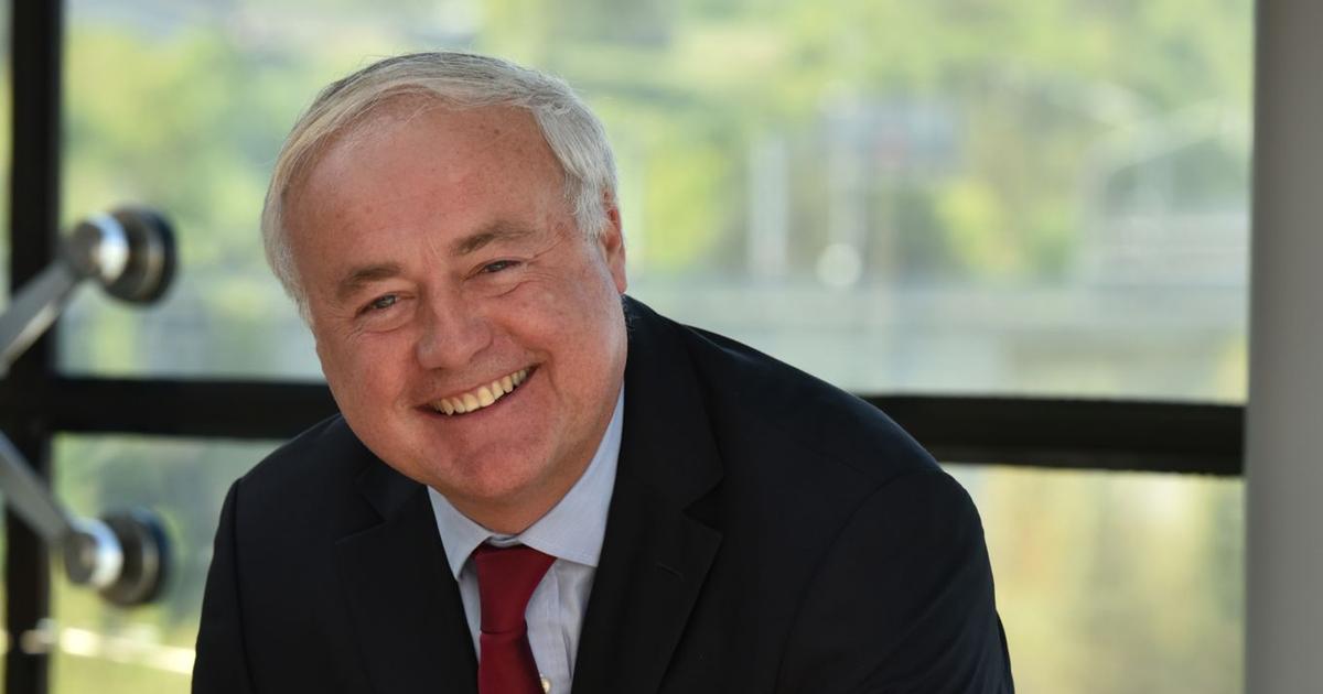 Jean-Marc Chéry monte la dernière marche chez STMicroelectronics