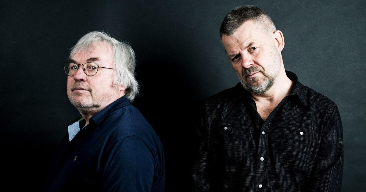 Éric Naulleau - Robert Redeker: «Faut-il regarder la Coupe du monde?»