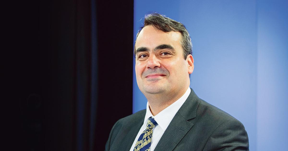 Manuel Cornejo, «Ravelamente»