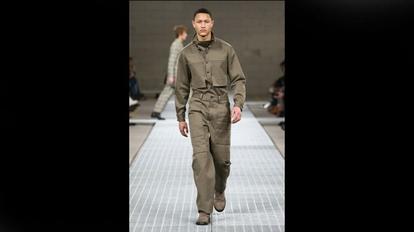 Les tenues professionnelles inspirent les designers