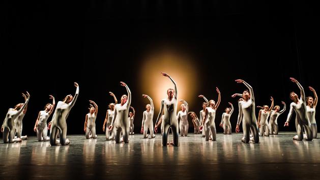 L'école de danse Chantraine s'offre le théâtre des Champs-Élysées pour ses 60 ans