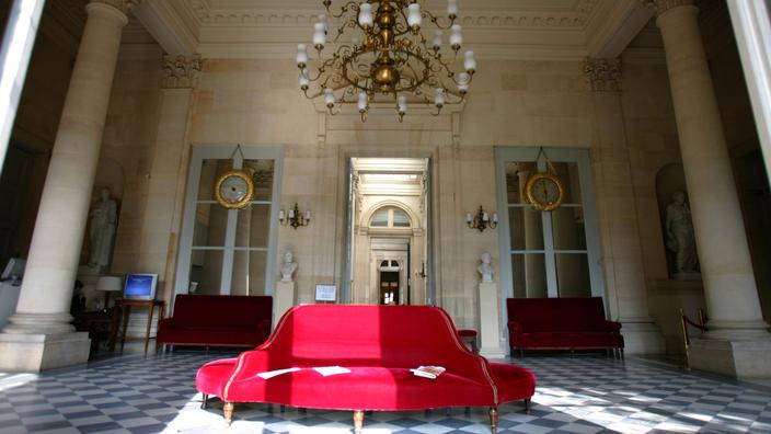 L'inauguration du buste d'Olympe de Gouges à l'Assemblée nationale reportée
