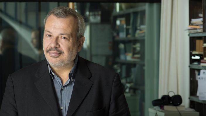 Périco Légasse : «Manger,c'est voter»