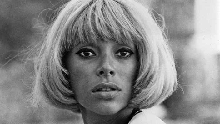 Mireille Darc : les plus beaux rôles de la grande sauterelle