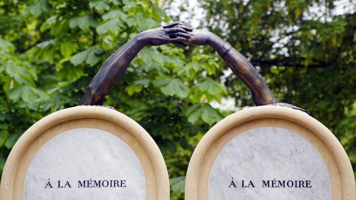 Rencontre Au P re Lachaise D finition rencontre-au-p-re-lachaise-d-finition