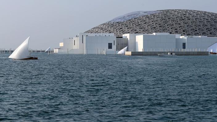 Après l'avoir rayé, le Louvre Abu Dhabi remet le Qatar sur l'une de ses ...