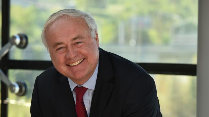 Jean-Marc Chéry monte la dernière marche chez STMicroelectronics