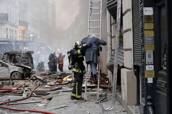Explosion au gaz à Paris : les questions qui se posent après le drame