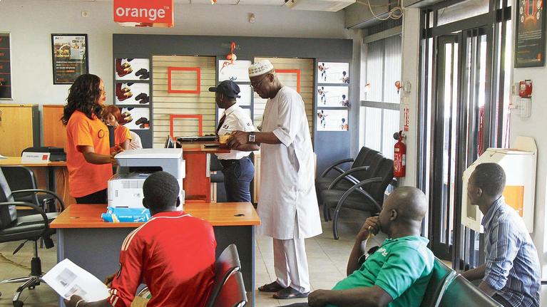 Orange poursuit son expansion en Afrique
