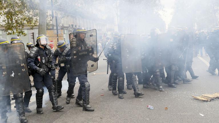 Manifestant éborgné : un CRS mis en examen pour «violences volontaires»