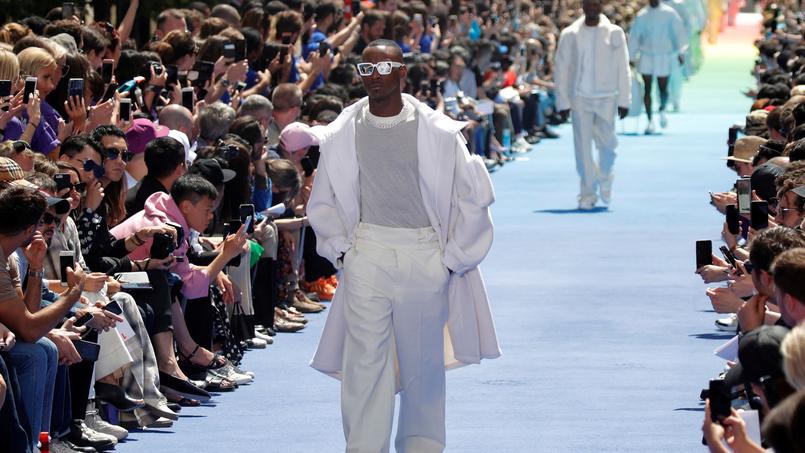 Total look blanc : conseils pour un style élégant