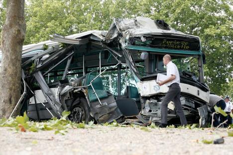 Accident de bus 'hors du commun' à Paris