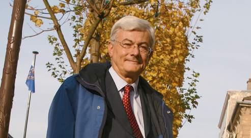 Étienne Pinte referme la page de trente ans de vie politique