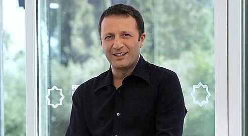 Arthur agrandit son groupe médias avec la radio