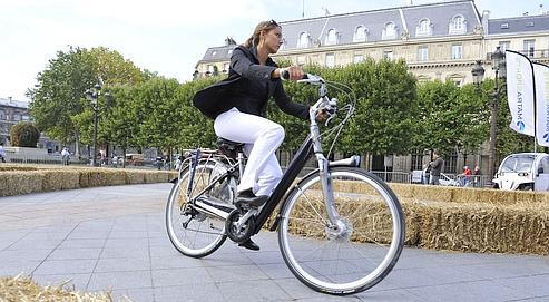 Paris veut relancer le deux-roues électrique