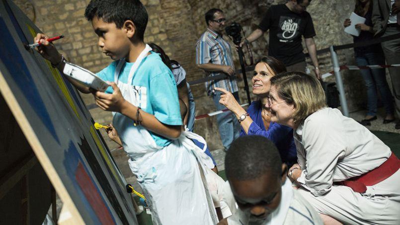 Filippetti emmène les enfants au Musée de Cluny