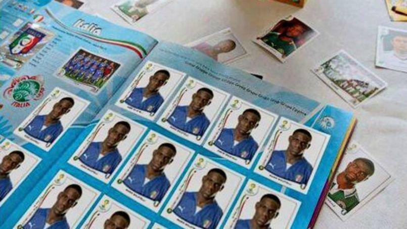 Mario Balotelli revisite, à sa façon, l'album Panini