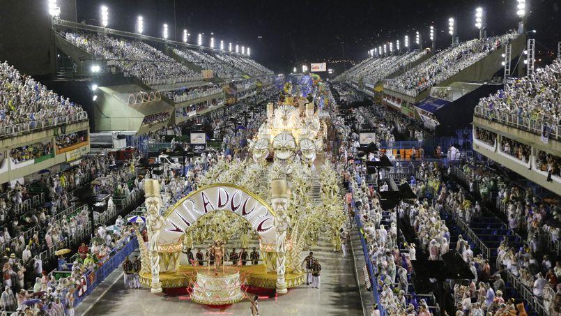 Le carnaval de Rio de Janeiro fête son 450e anniversaire