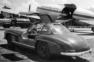 Mercedes 300 SL, les ailes déployées