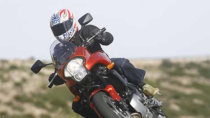 Kawasaki : Versys versus ER-6