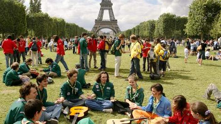 Les Scouts et Guides de France célèbrent leur renouveau